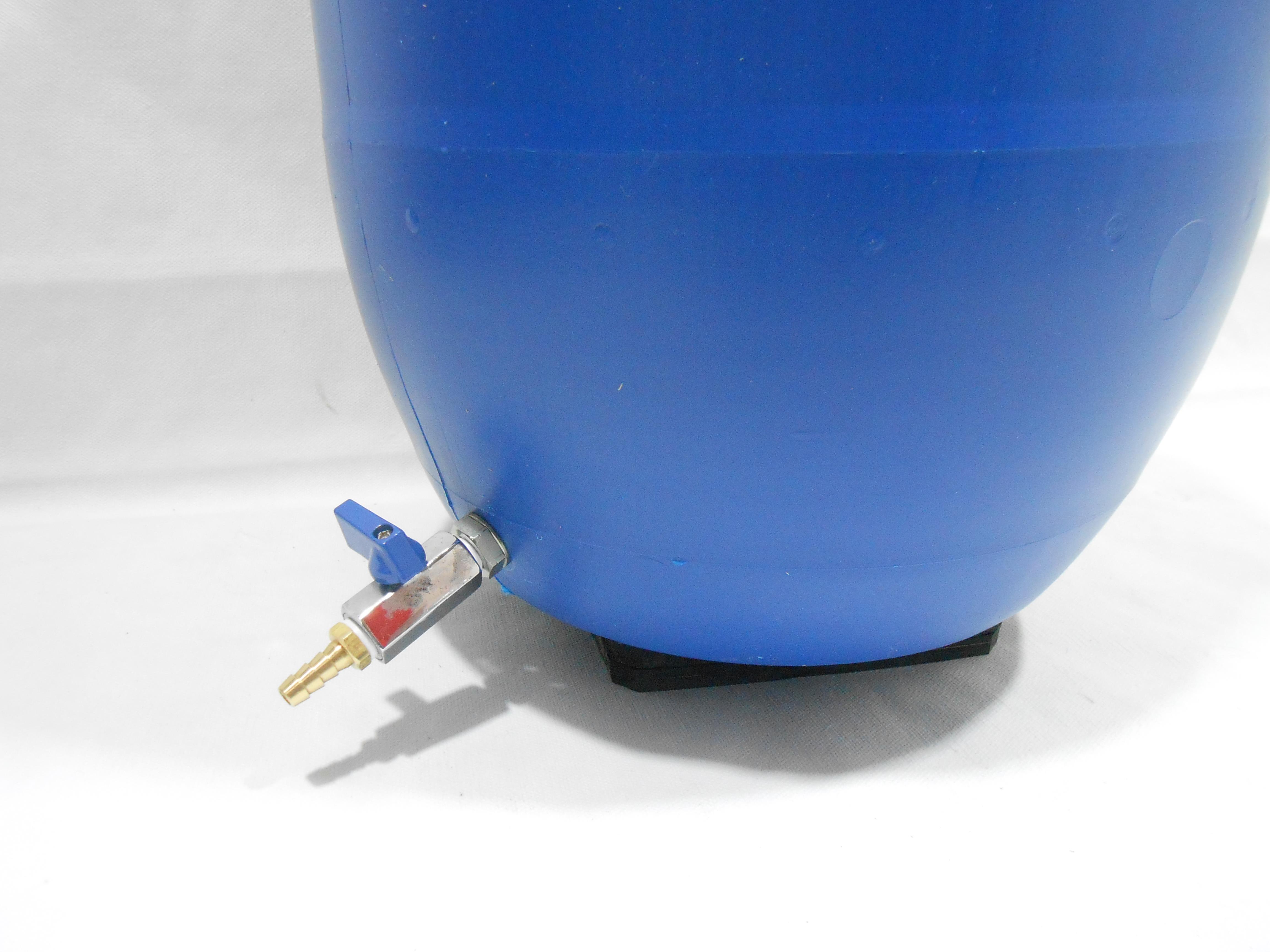 BARREL-30-LITER-WITH-A-FAUCET-AND-TOW-WAY-BREATHING-CAMPINGLIFE