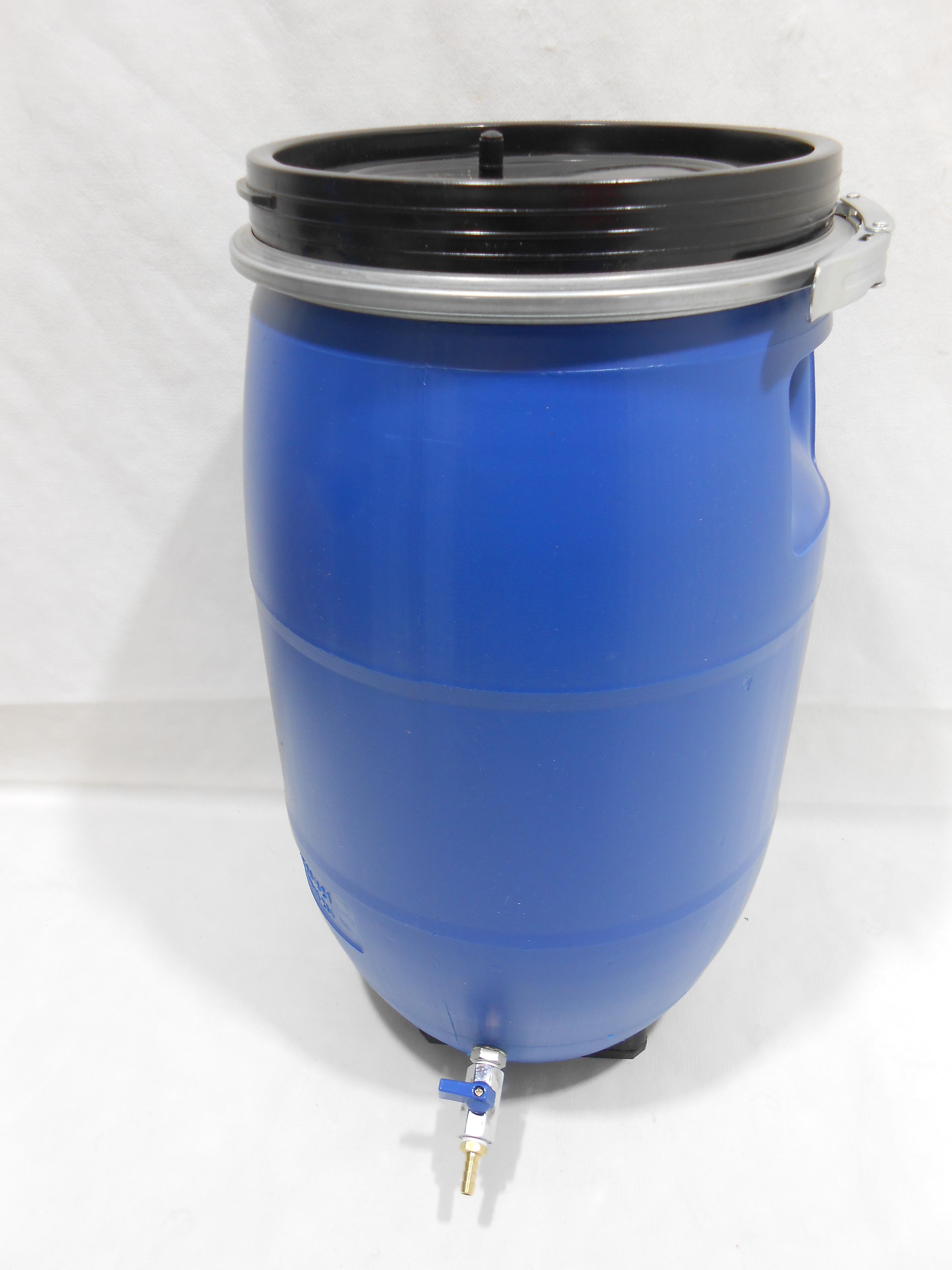 BARREL-30-LITER-WITH-A-FAUCET-AND-TOW-WAY-BREATHING-CAMPINGLIFE